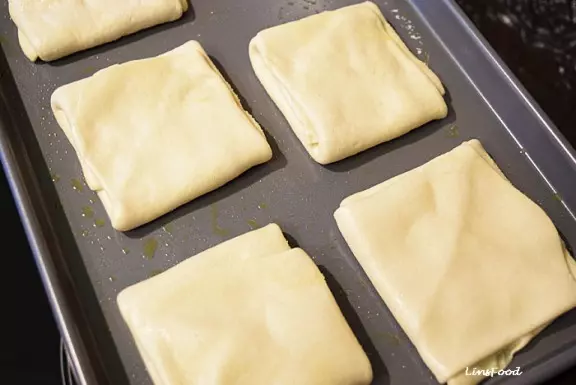 Homemade Msemen (Crispy Moroccan Pancake, Rghaif)