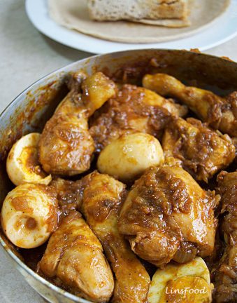 How to make Doro Wot (Ethiopian Chicken Stew)