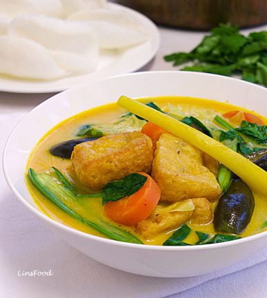 Vegan Sayur Lemak (Vegan Yellow Coconut Curry)