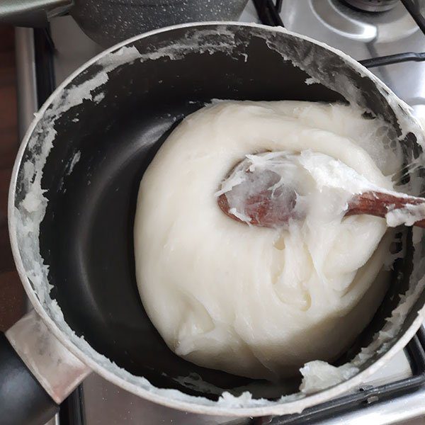 Halawet el Jibn (Syrian Sweet Cheese and Semolina Rolls)