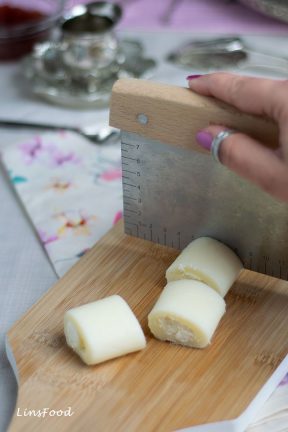 Halawet el Jibn (Syrian Sweet Cheese and Semolina Rolls)