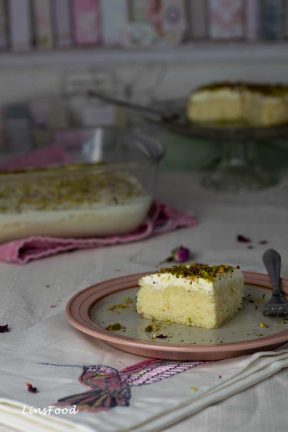 Layali Lubnan (Lebanese Nights, a Semolina Pudding)