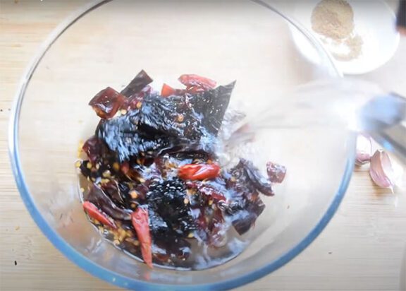 Homemade Chipotle Paste (Easy Chipotle Paste Recipe)