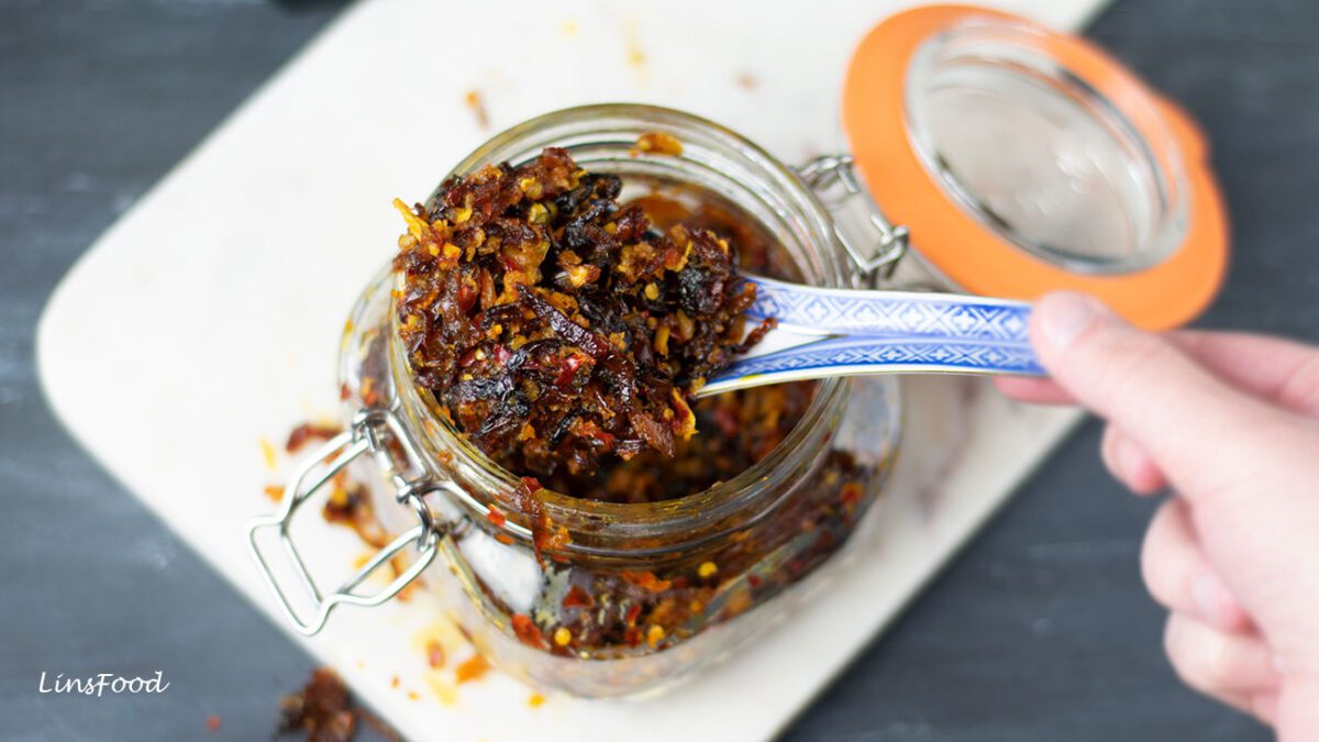 Burmese Balachaung (Onion & Dried Shrimp Condiment)