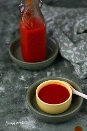 Homemade Sriracha Recipe (So, So, Easy!)